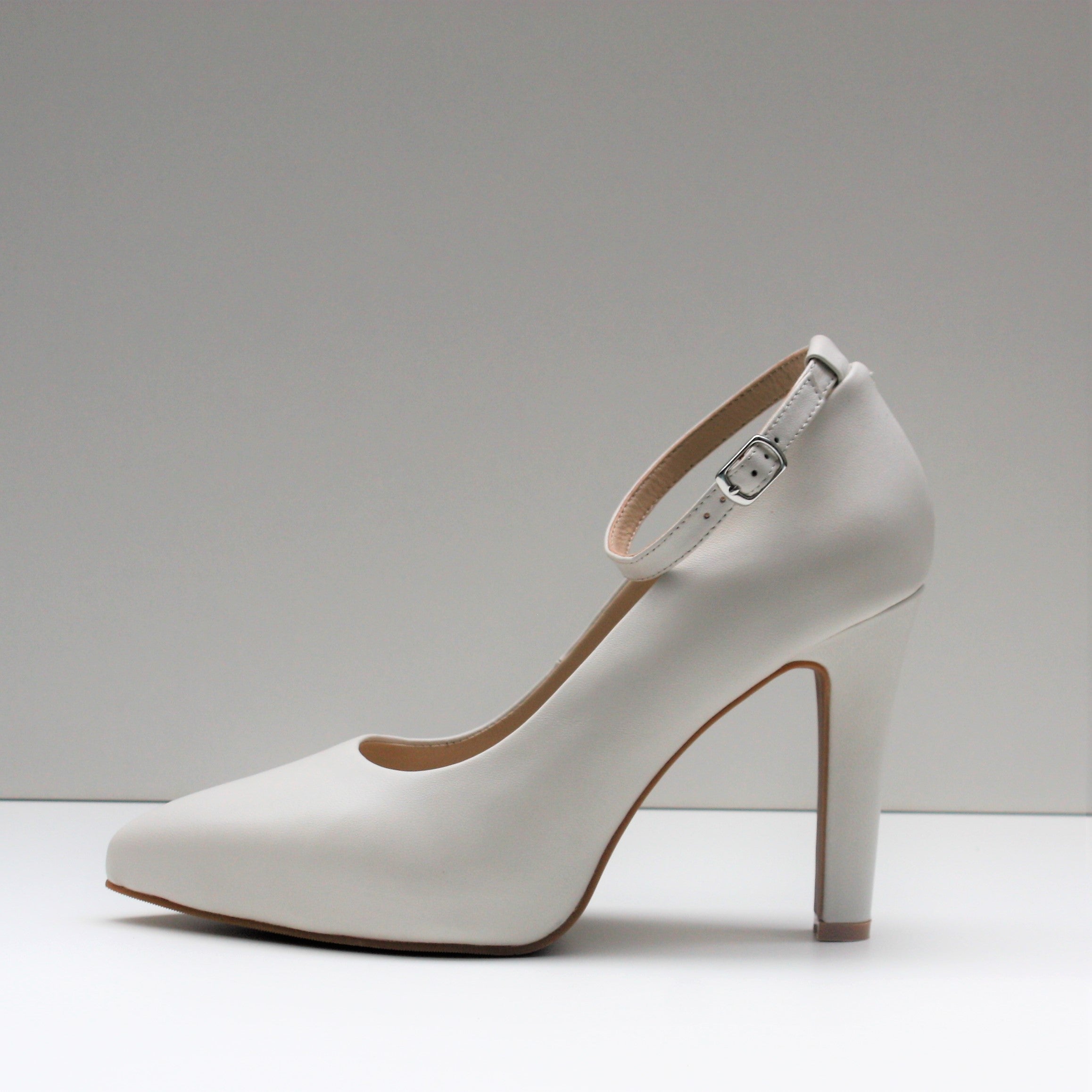 The White Edit – Luminous Assembly